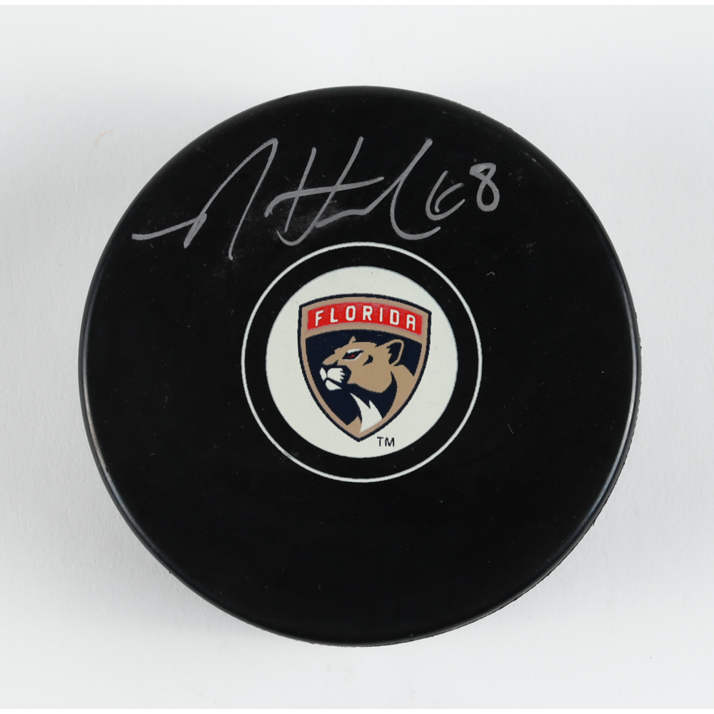 Mike Hoffman Signed Panthers Logo Hockey Puck (Fanatics) | Pristine Auction