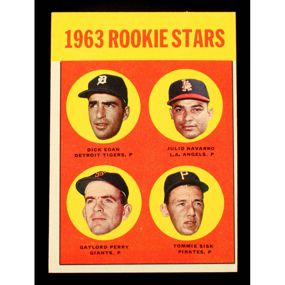 1963 Topps #169 Rookie Stars / Dick Egan RC / Julio Navarro / Tommie ...