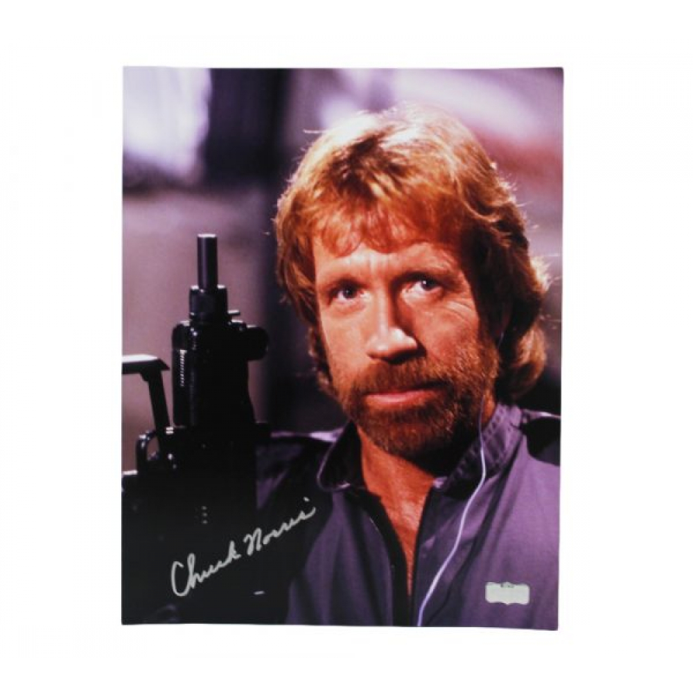 Chuck Norris Signed "Delta Force" 11x14 Photo (Radtke) | Pristine Auction
