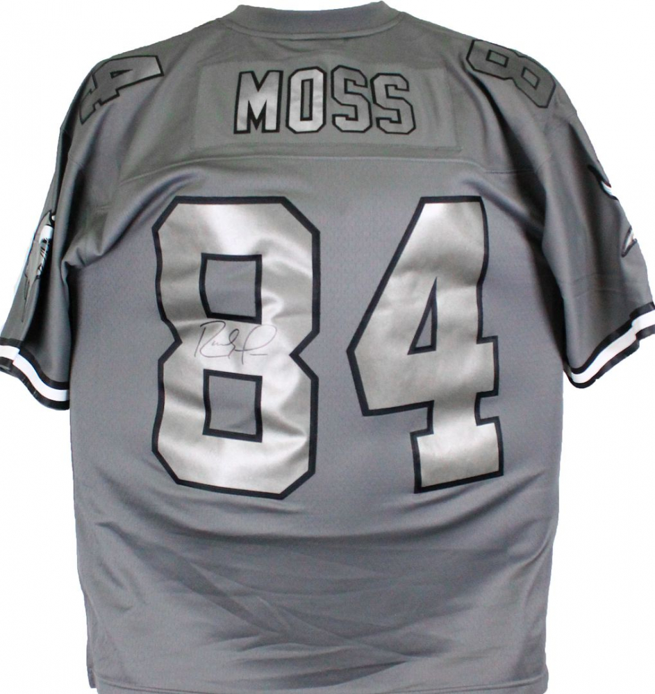 Randy Moss Signed Vikings Jersey (Beckett) | Pristine Auction