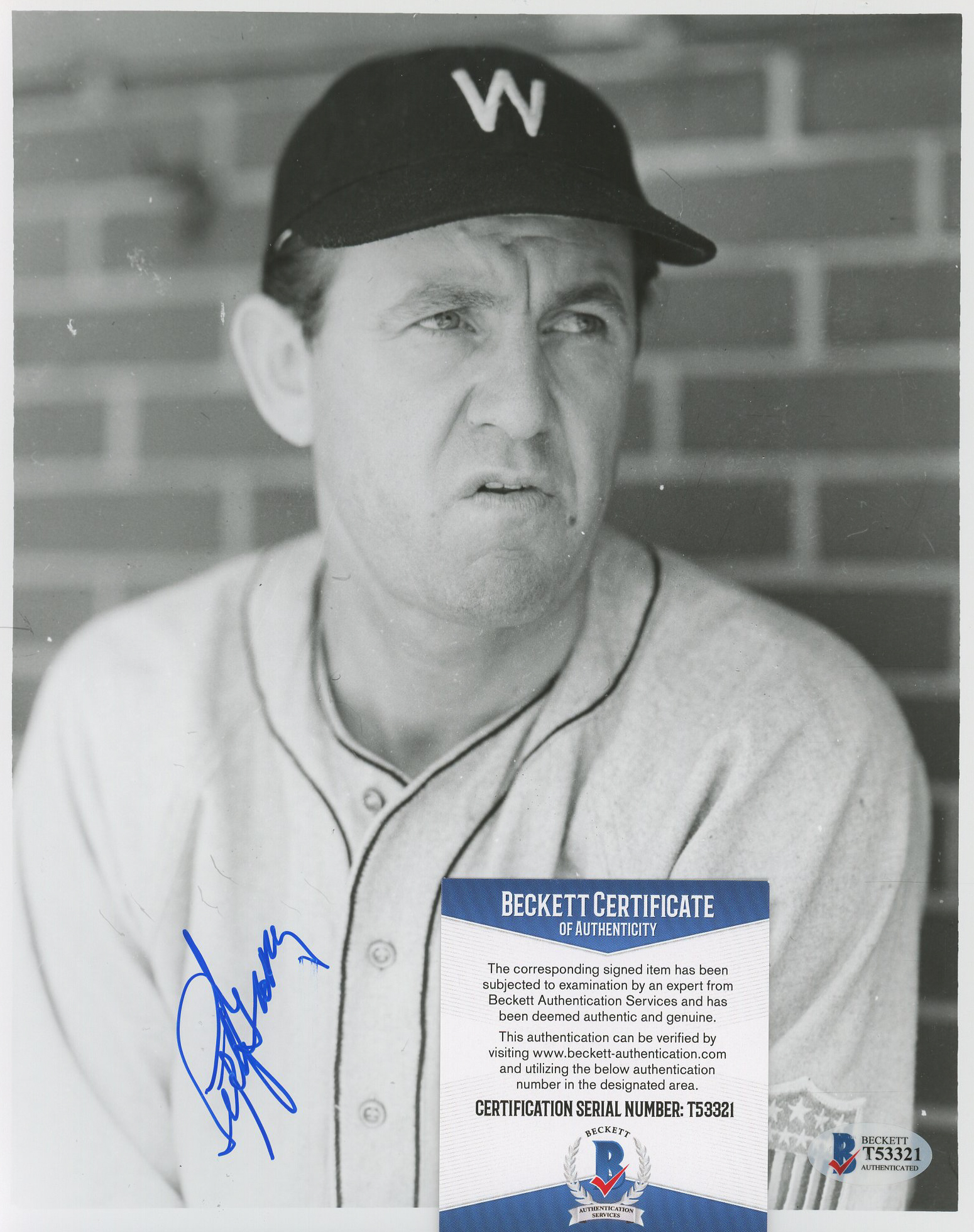 Lefty Gomez Signed 8x10 Photo (Beckett) | Pristine Auction