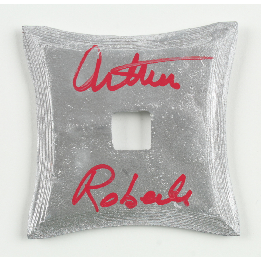 Arthur Roberts Signed Replica Ninja Star (ACOA) | Pristine Auction