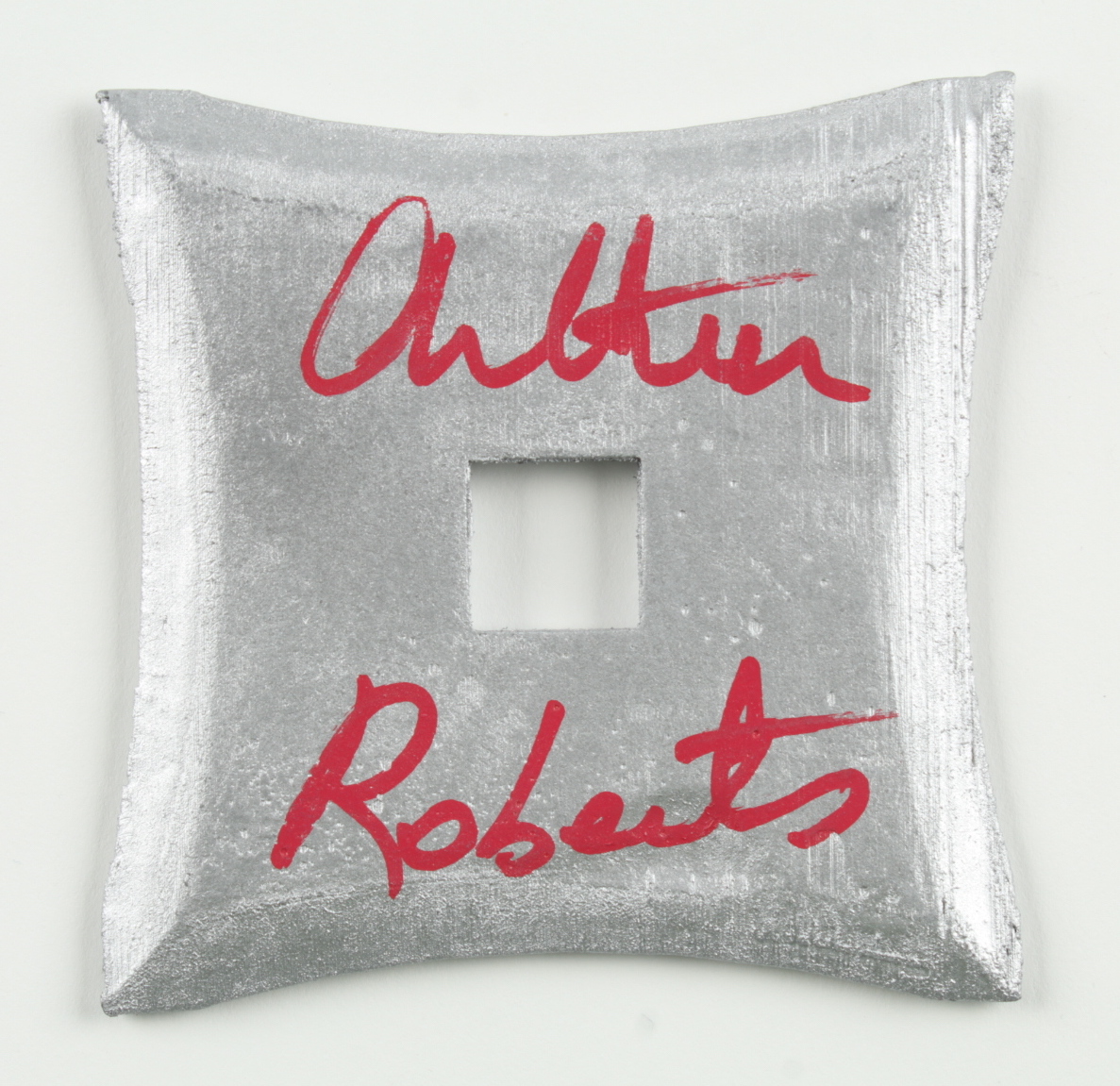 Arthur Roberts Signed Replica Ninja Star (ACOA) | Pristine Auction