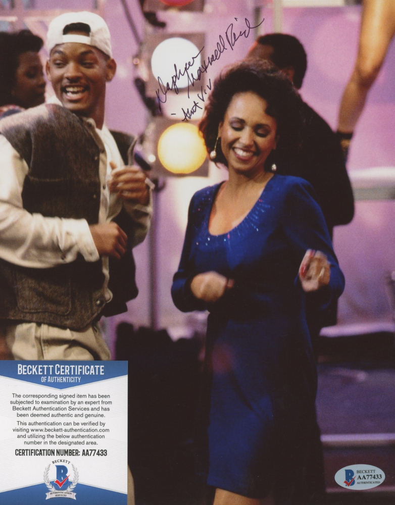 Daphne Maxwell Reid Signed "The Fresh Prince of Bel Air" 8x10 Photo ...