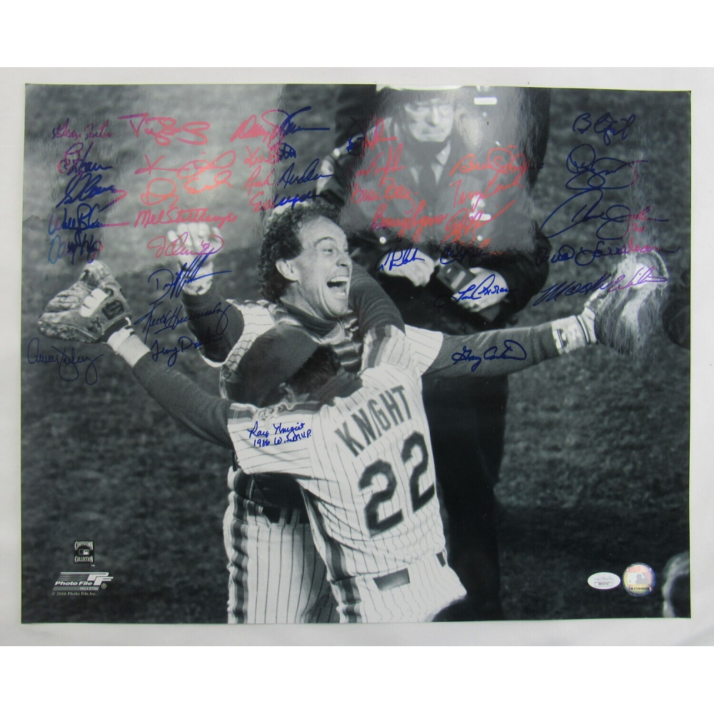 1986 Mets 16x20 Photo Team-Signed by (35) with George Foster, Ed Hearn ...