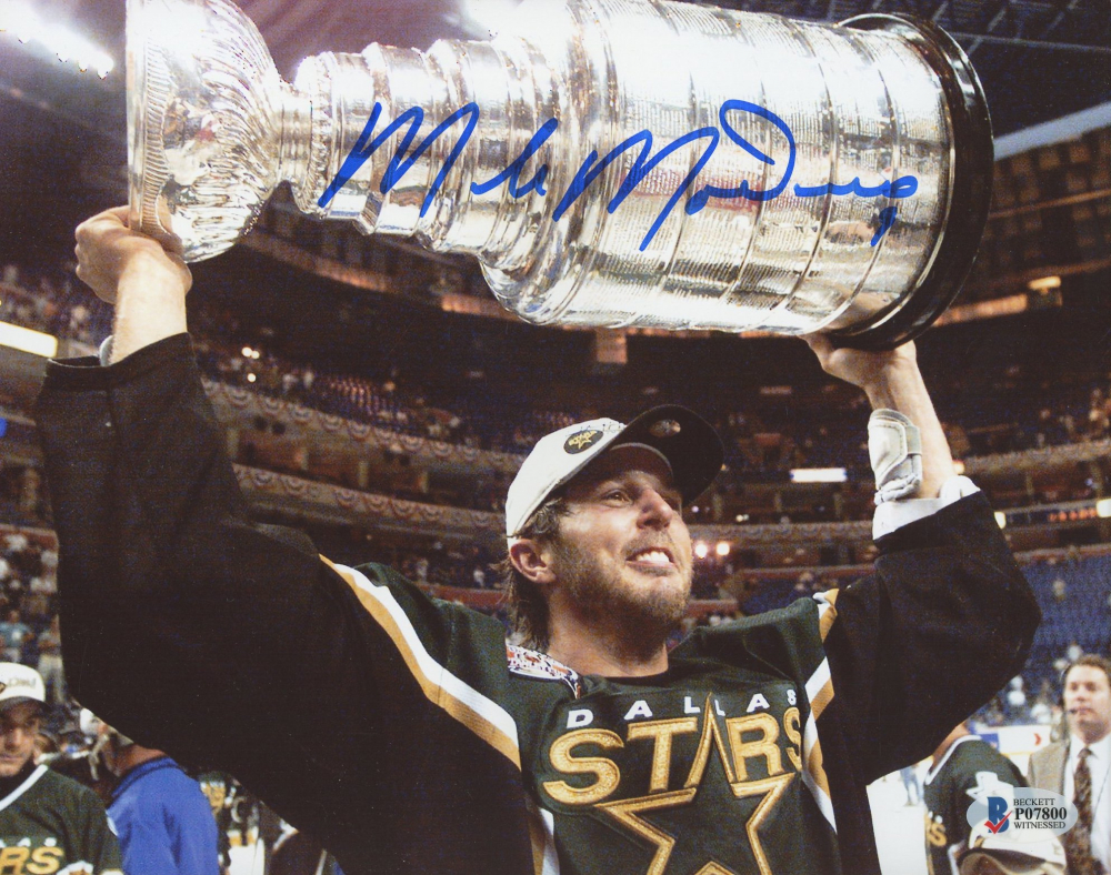Mike Modano Signed Stars 8x10 Photo (Beckett) | Pristine Auction