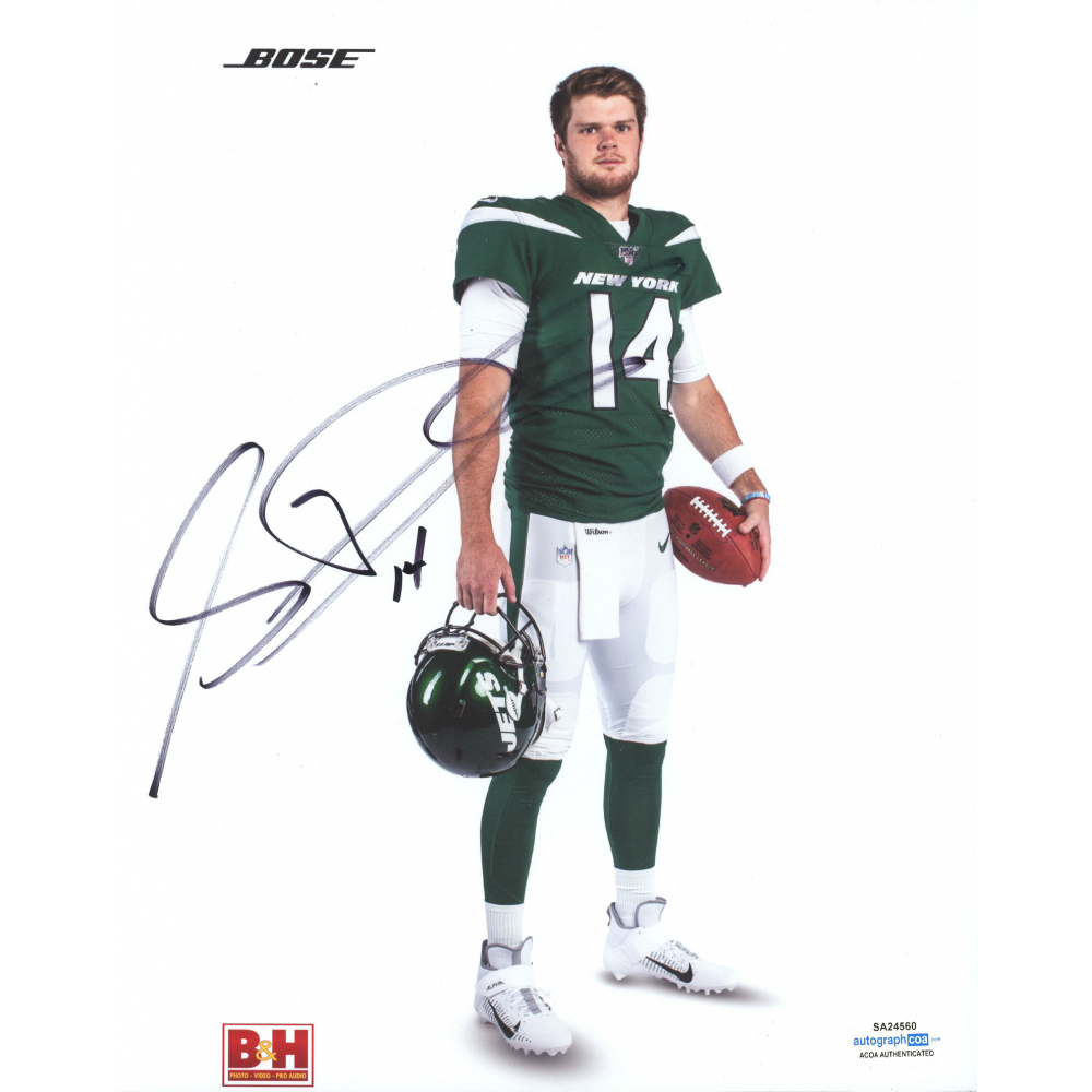 Sam Darnold Signed Jets 8x10 Photo (AutographCOA) | Pristine Auction