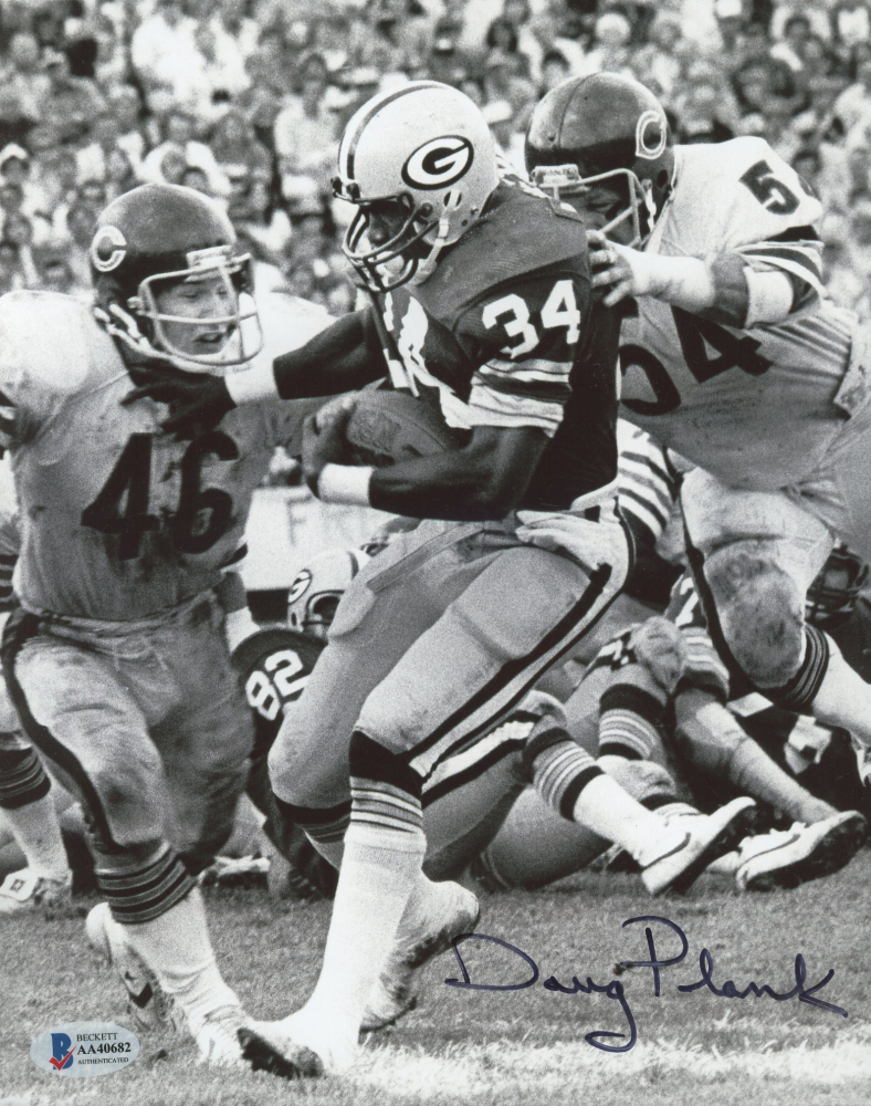 Doug Plank Signed Bears 8x10 Photo (Beckett) | Pristine Auction