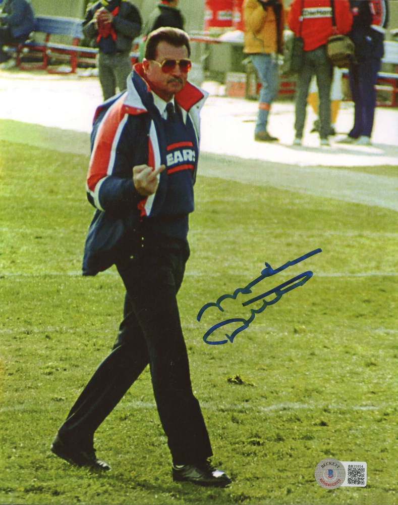 Mike Ditka Signed Bears 8x10 Photo (Beckett) | Pristine Auction
