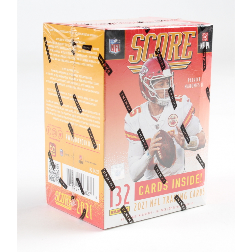 2021 Score Football Blaster Box with (132) Cards | Pristine Auction