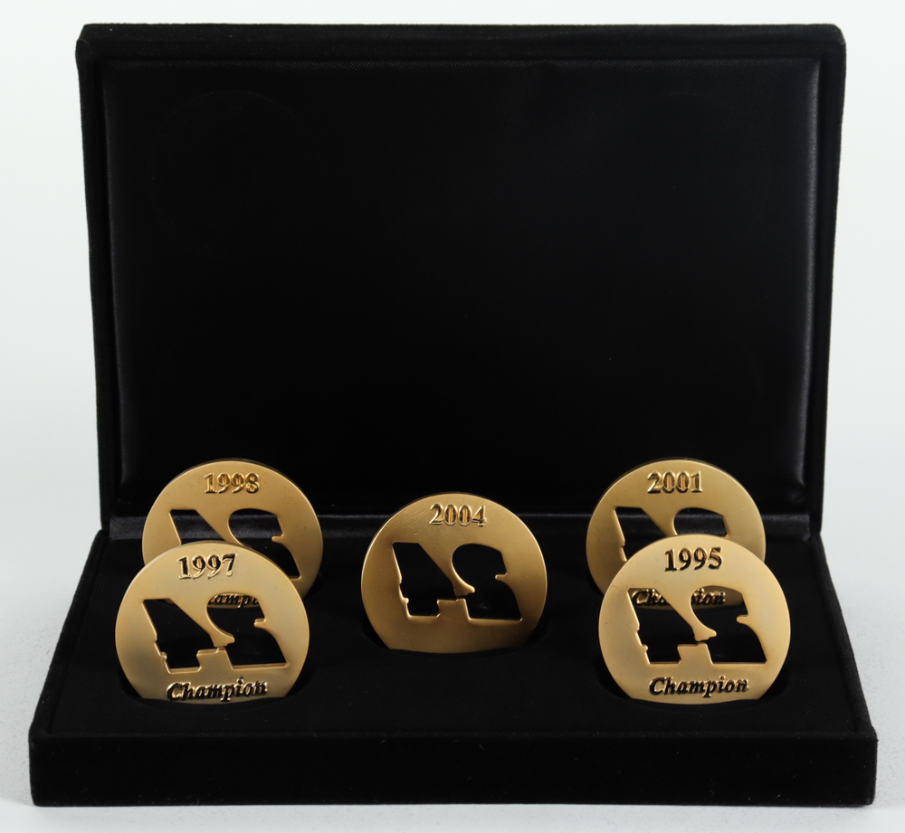 Jeff Gordon Commemorative Coin Set with Case | Pristine Auction