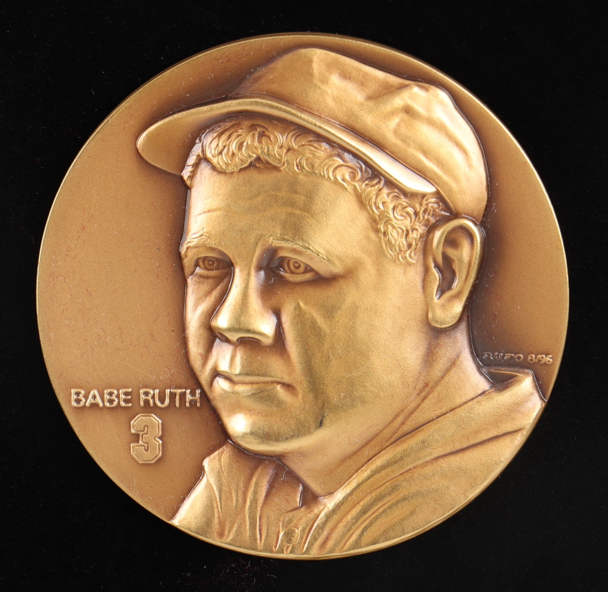 Babe Ruth LE Highland Mint Bronze Coin in Case | Pristine Auction