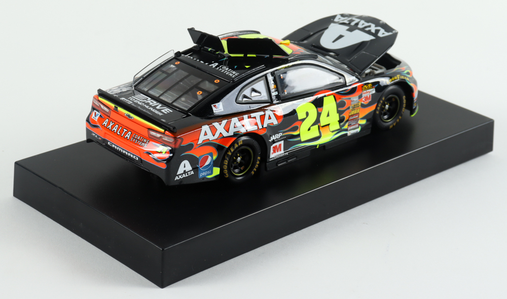 Jeff Gordon Signed LE NASCAR #24 Axalta Fan Club 2018 Camaro 1:24 Scale ...