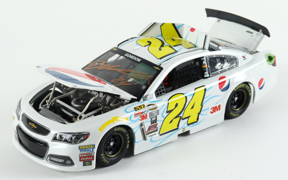 Jeff Gordon Signed 1/1 Pre-Production Sample | Prototype NASCAR #24 ...