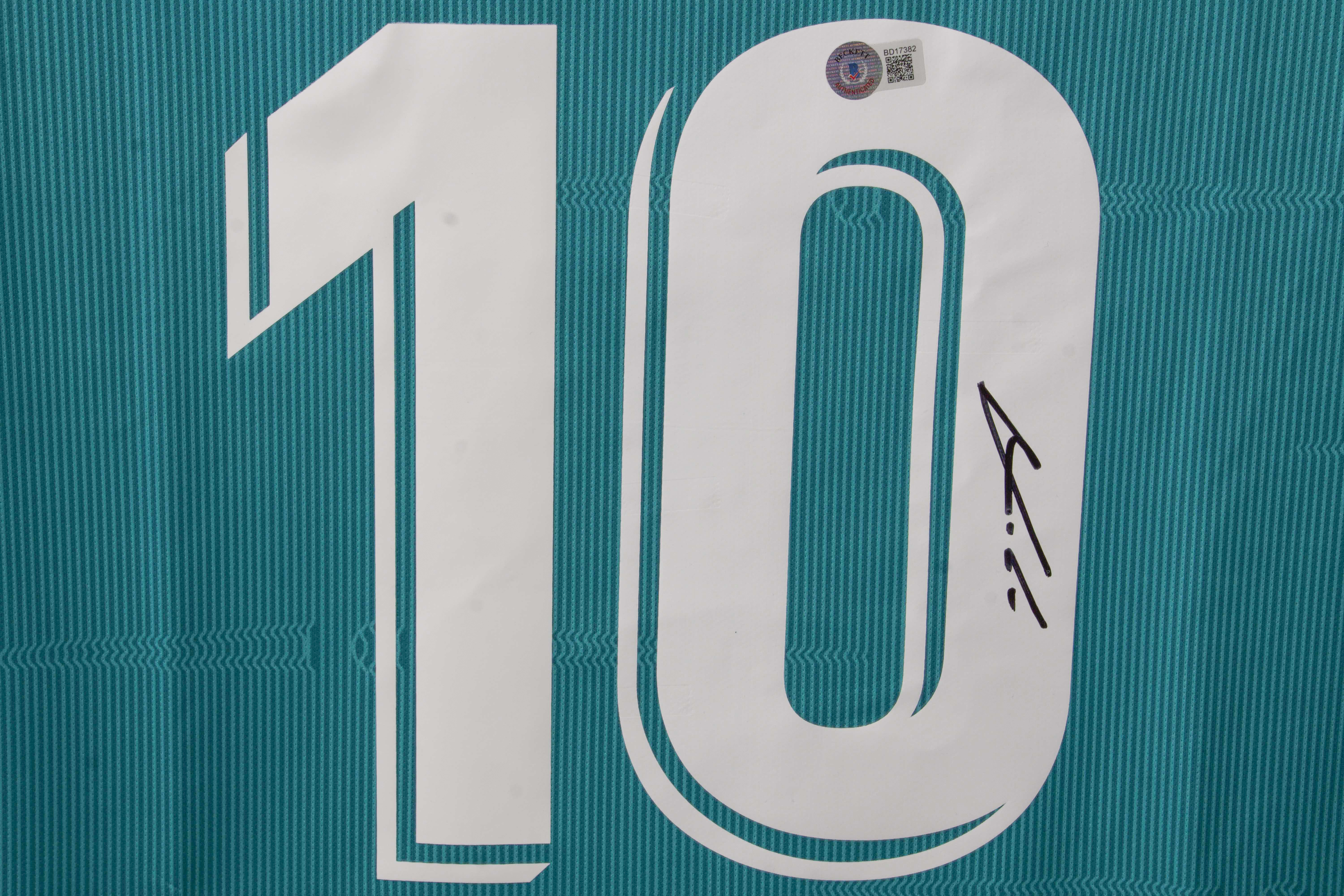 Luka Modric Signed Real Madrid Jersey (Beckett) | Pristine Auction