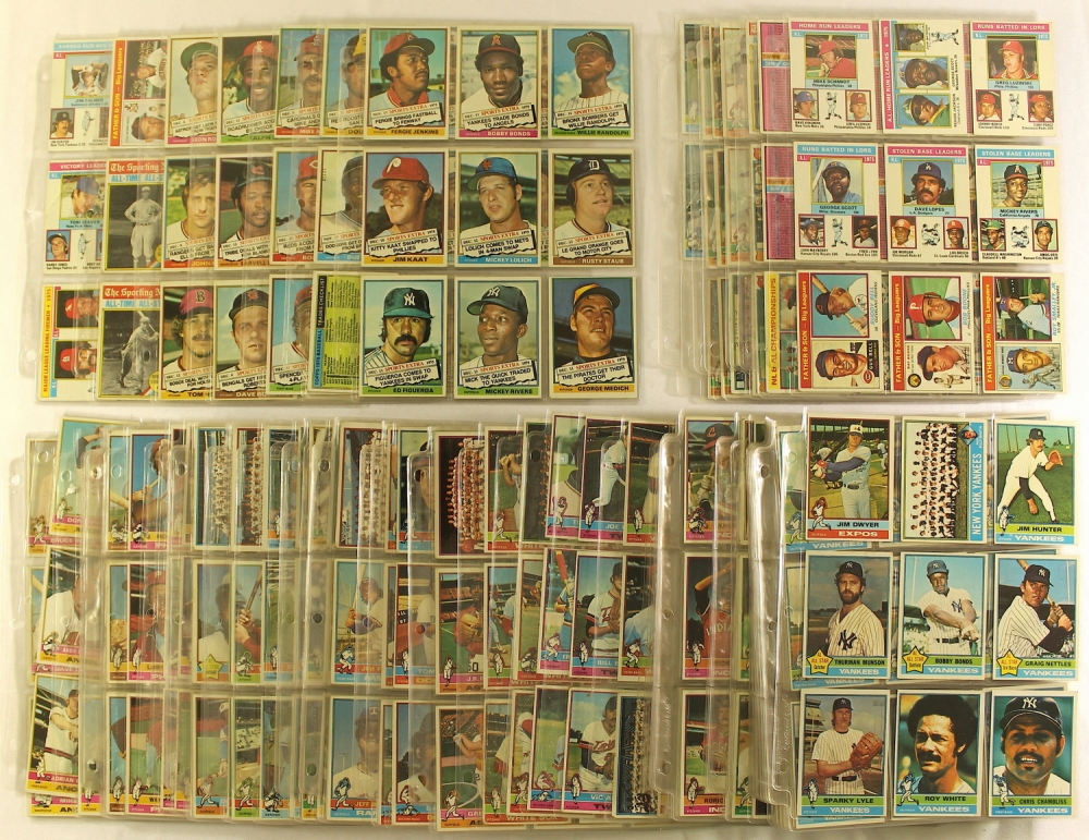 Set of (660) 1976 Topps Baseball Cards with Set of (44) 1976 Topps ...
