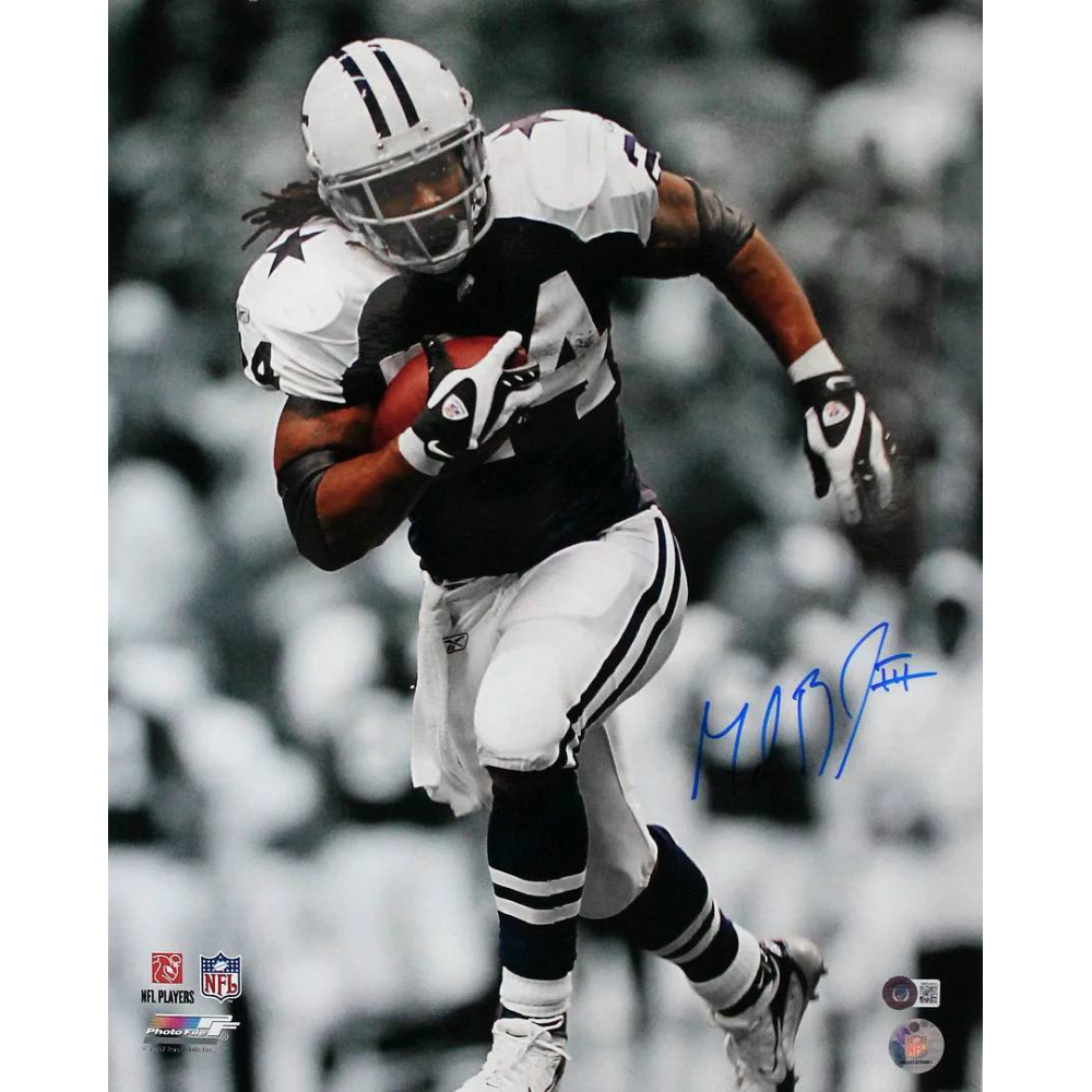 Marion Barber Signed Cowboys 16x20 Photo (Beckett) | Pristine Auction