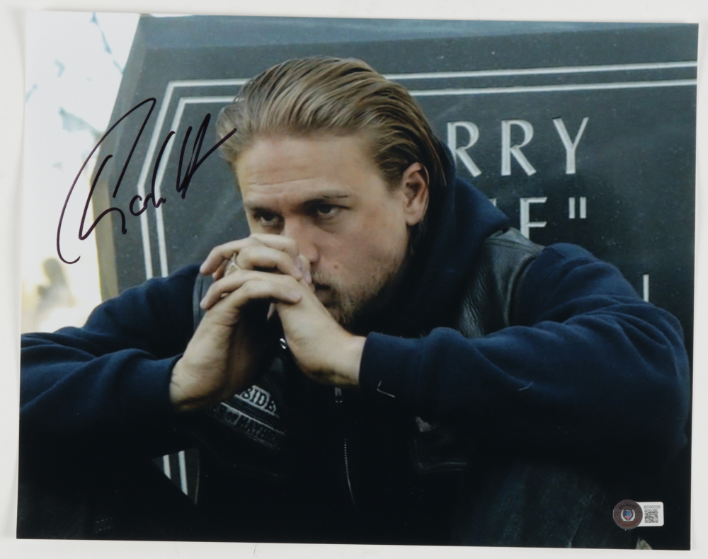 Charlie Hunnam Signed "Sons of Anarchy" 11x14 Photo (Beckett ...