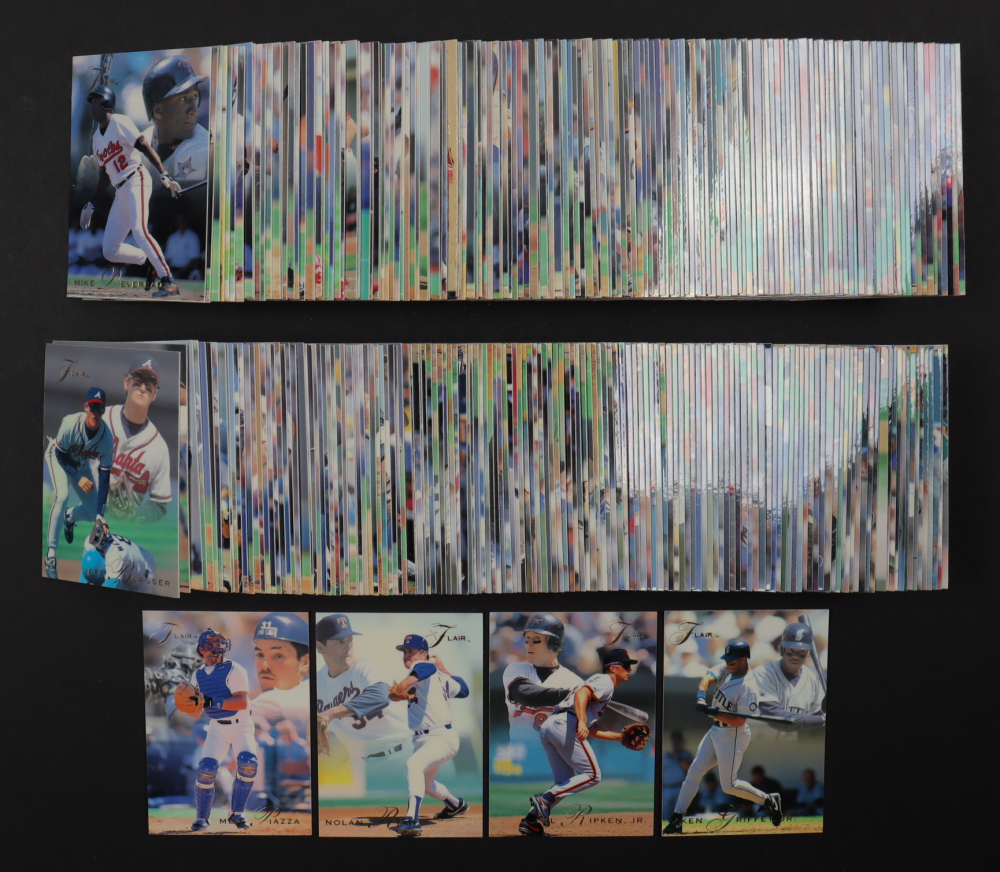 1993 Flair Baseball Complete Set of (300) Cards with Mike Piazza #75 ...