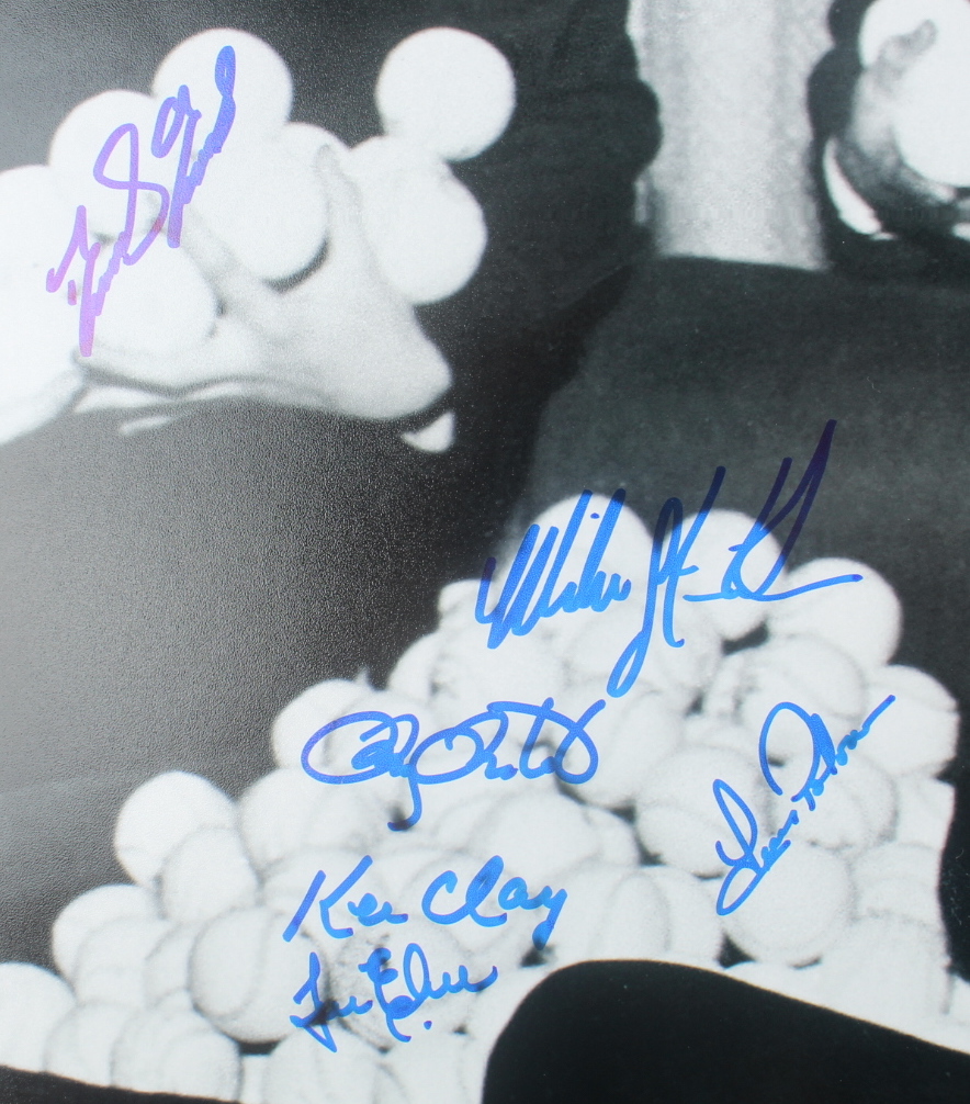 Yankees "Babe Ruth" 16x20 Photo Signed by (26) with Mickey Rivers, Todd ...