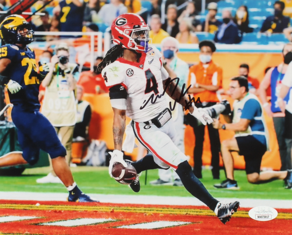 James Cook Signed Georgia Bulldogs 8x10 Photo (JSA) | Pristine Auction