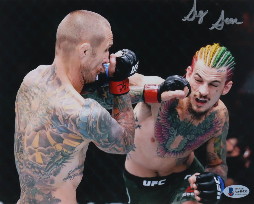 "Sugar" Sean O'Malley Signed UFC 8x10 Photo (Beckett) | Pristine Auction
