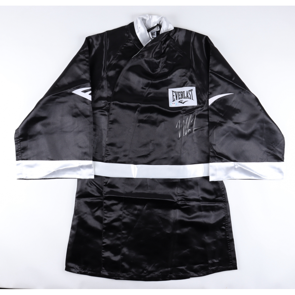 Mike Tyson Signed Everlast Boxing Robe (PSA) | Pristine Auction