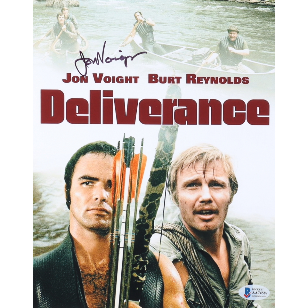 Jon Voight Signed "Deliverance" 8x10 Photo (Beckett) | Pristine Auction