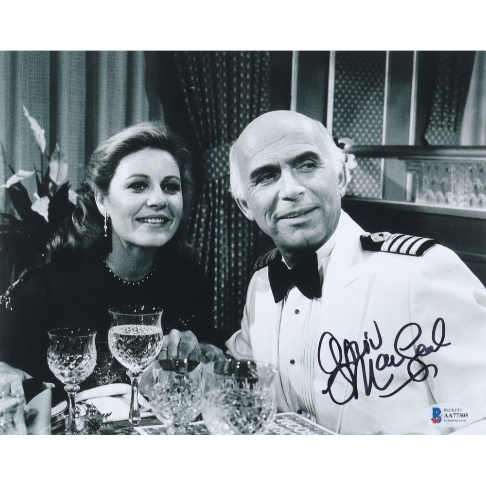 Gavin MacLeod Signed 8x10 Photo (Beckett) | Pristine Auction