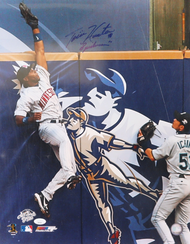 Torii Hunter Signed Twins 16x20 Photo Inscribed "Spiderman" (JSA ...