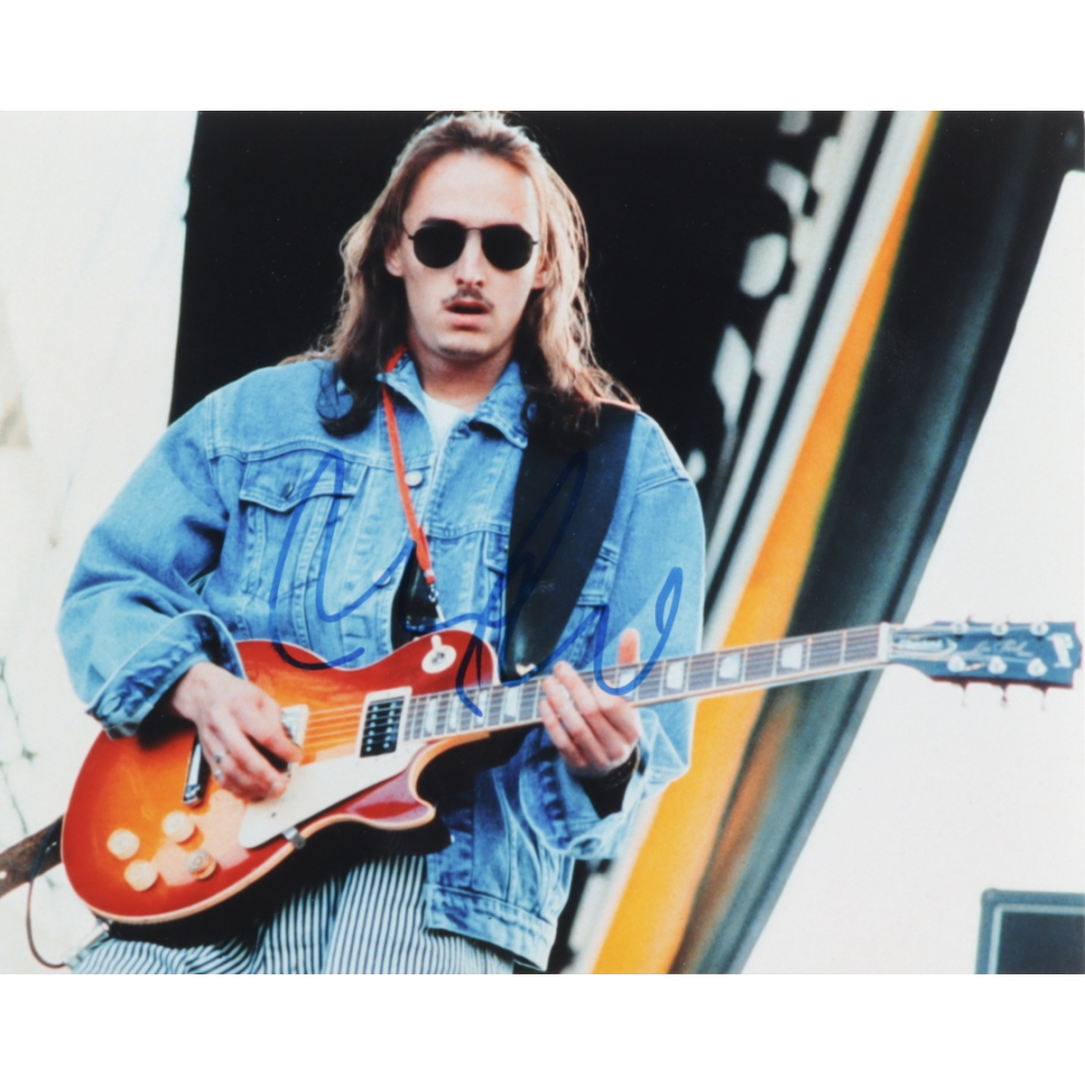 Mike McCready Signed Pearl Jam 8x10 Photo (AutographCOA) | Pristine Auction