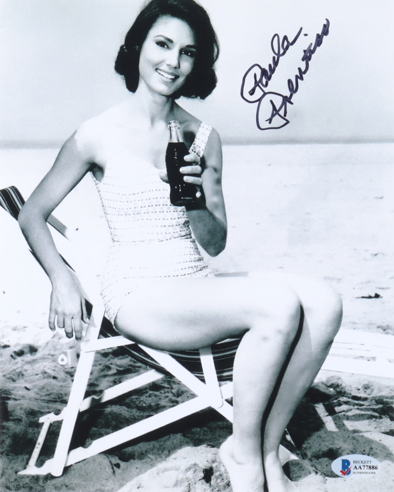 Paula Prentiss Signed 8x10 Photo (Beckett) | Pristine Auction