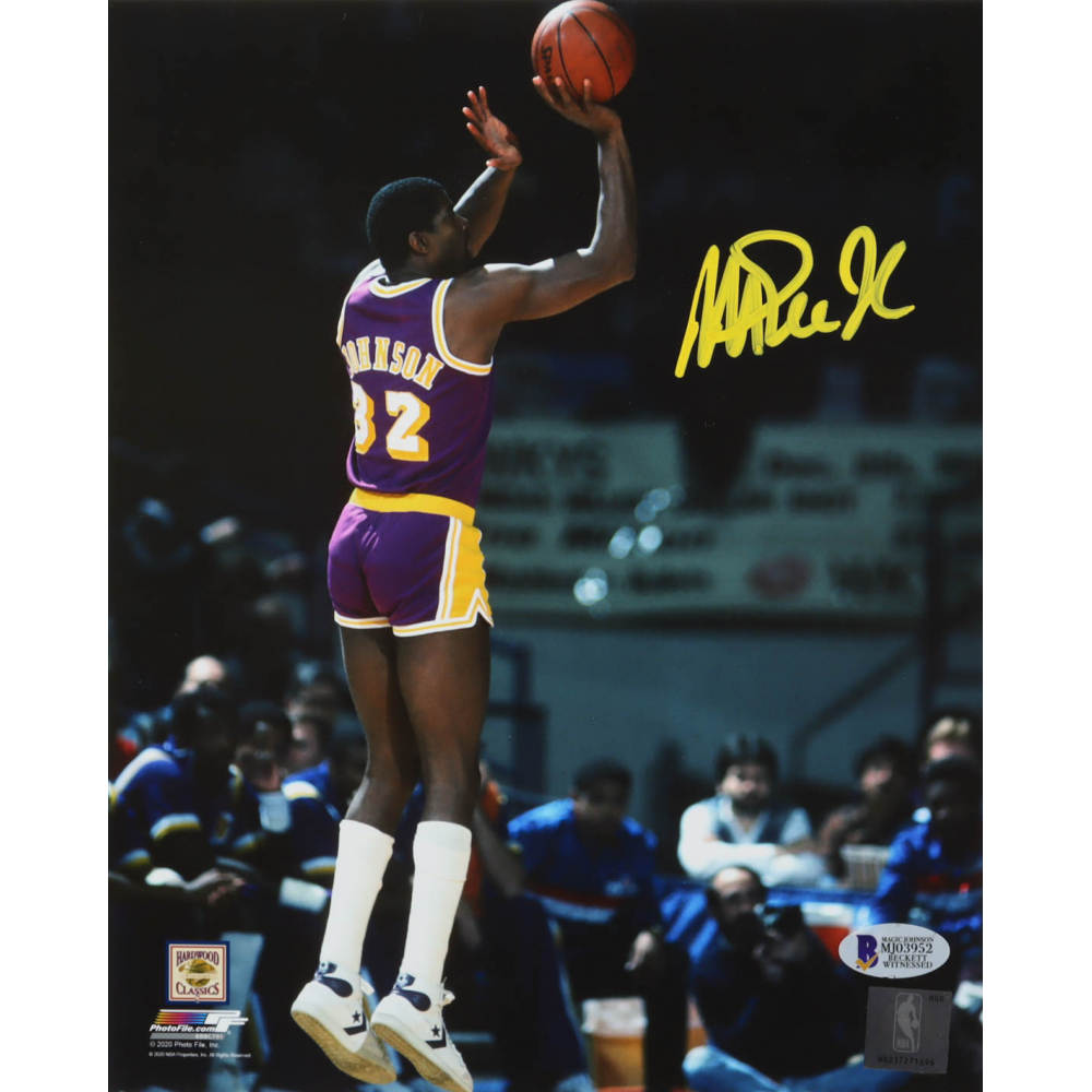 Magic Johnson Signed Lakers 8x10 Photo (Johnson) | Pristine Auction