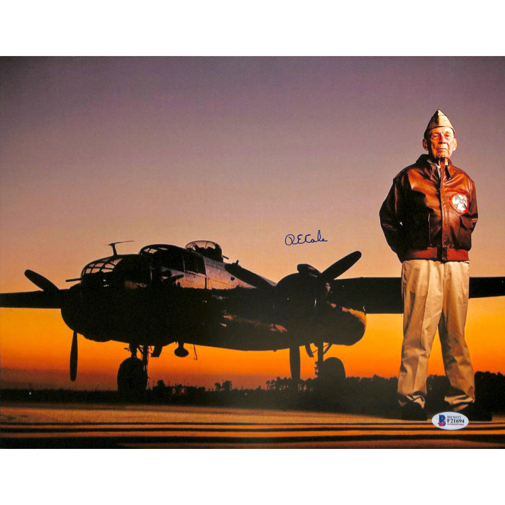 Richard E. Cole Signed WWII 11x14 Photo (Beckett) | Pristine Auction