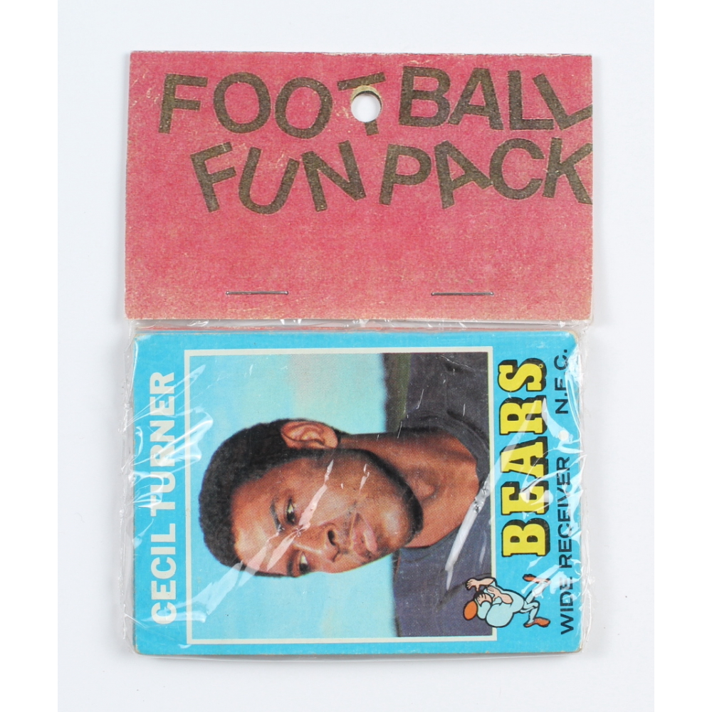 1971 Topps Football Cello Fun Pack with (10) Cards | Pristine Auction