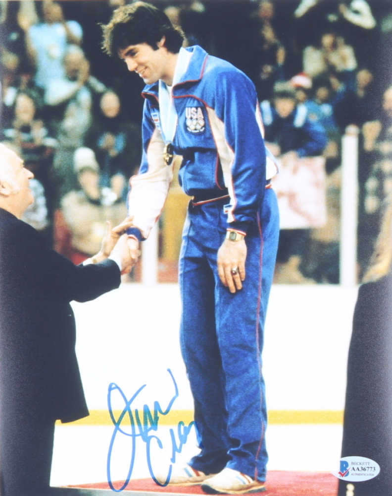 Jim Craig Signed Team USA 8x10 Photo (Beckett) | Pristine Auction