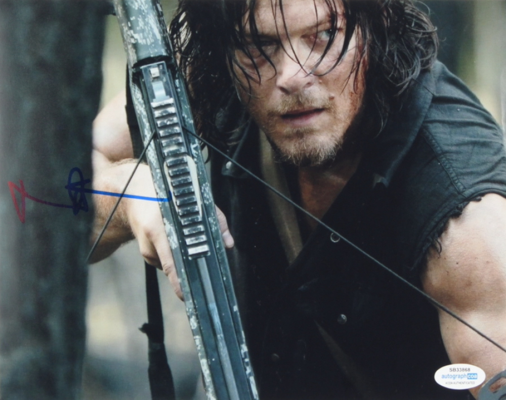 Norman Reedus Signed "The Walking Dead" 8x10 Photo (AutographCOA ...