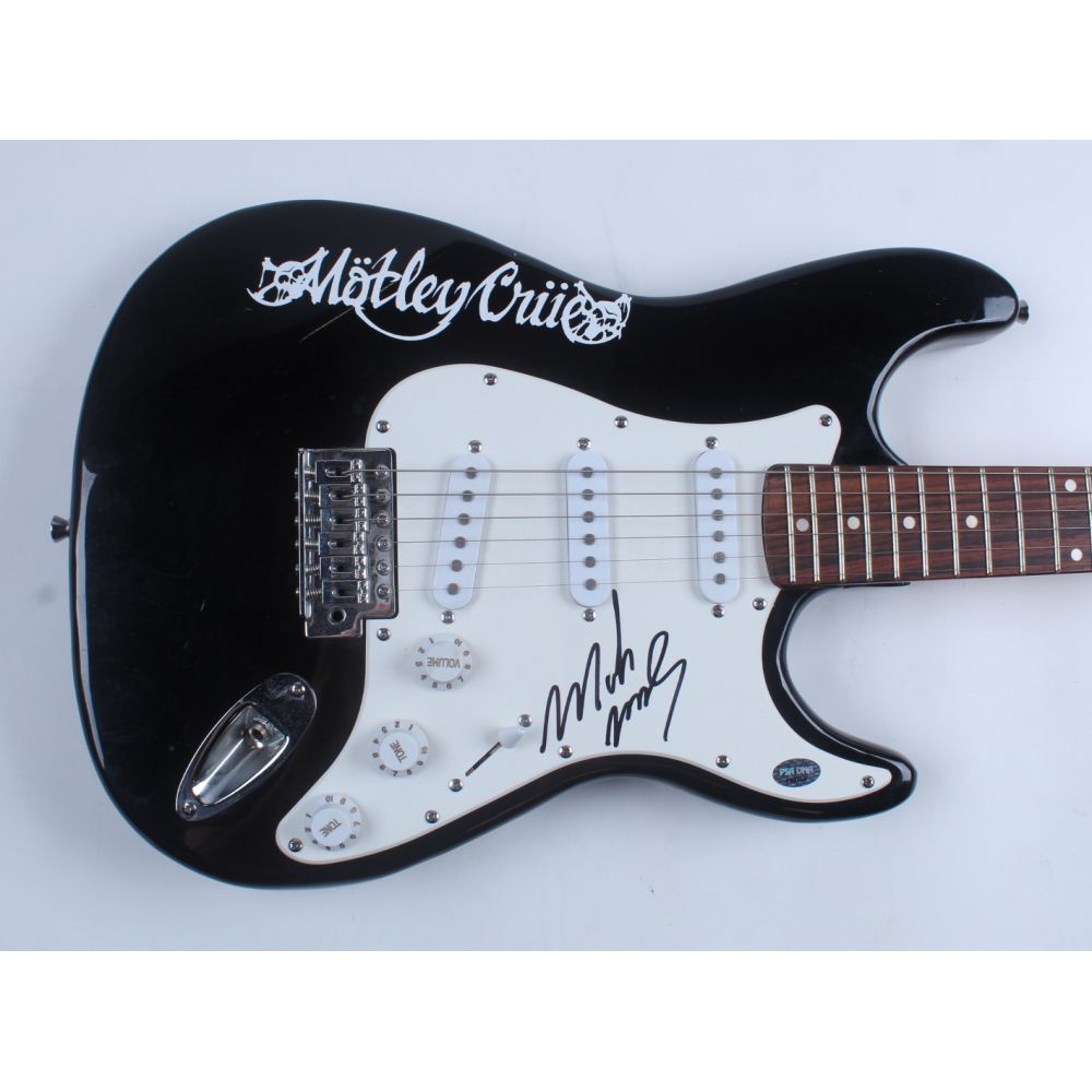 Mick Mars Signed 39" Electric Guitar (PSA) | Pristine Auction