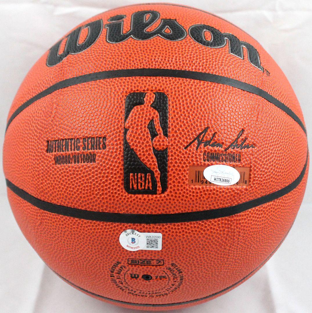 Shaquille O'Neal & Hakeem Olajuwon Signed NBA Basketball (JSA & Beckett ...