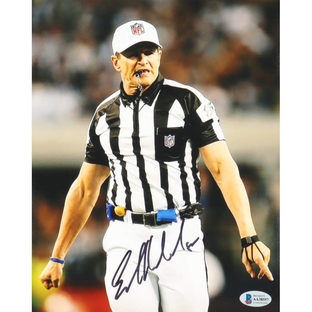 Ed Hochuli Signed 8x10 Photo (Beckett) | Pristine Auction