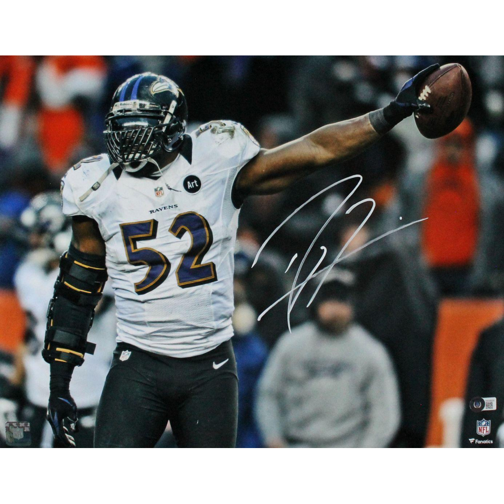 Ray Lewis Signed Ravens 16x20 Photo (Beckett) | Pristine Auction