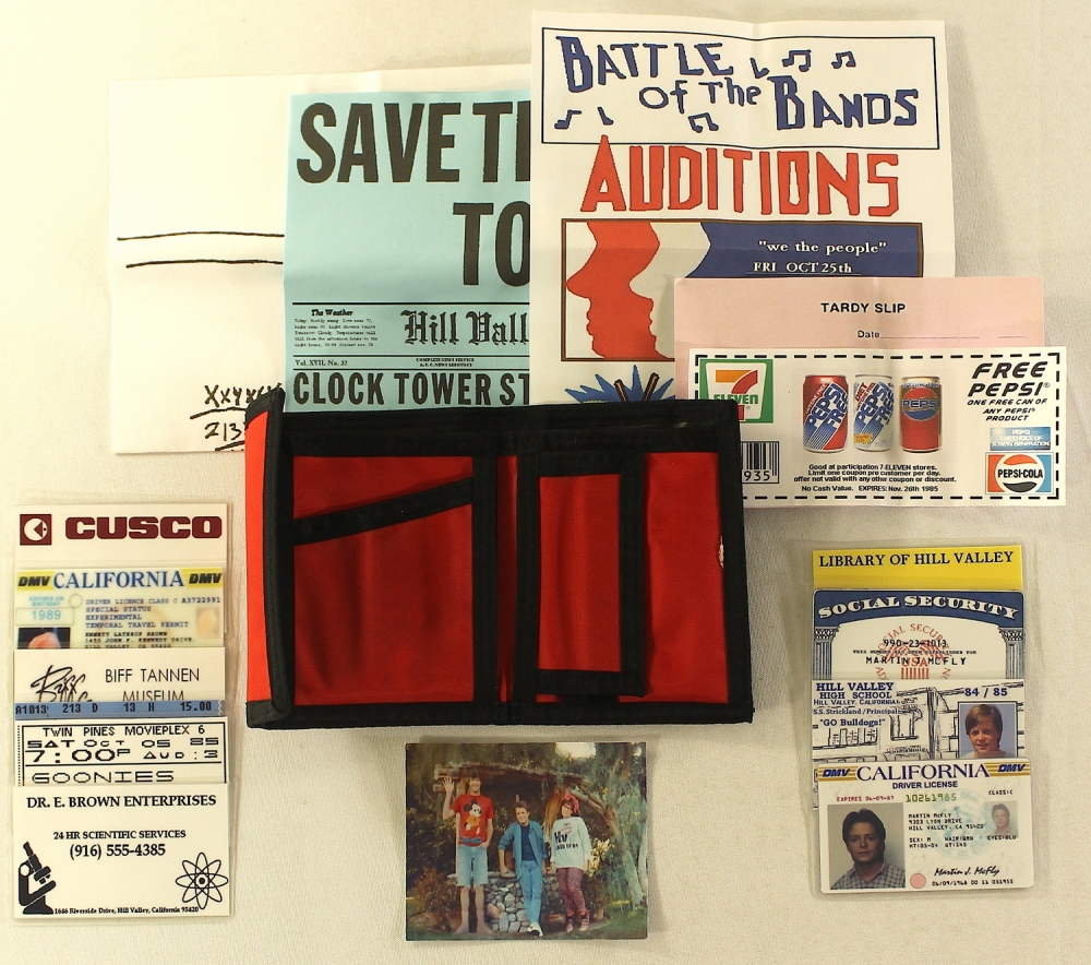 Lot of (17) "Back to The Future" Replica Movie Props with Marty McFly ...