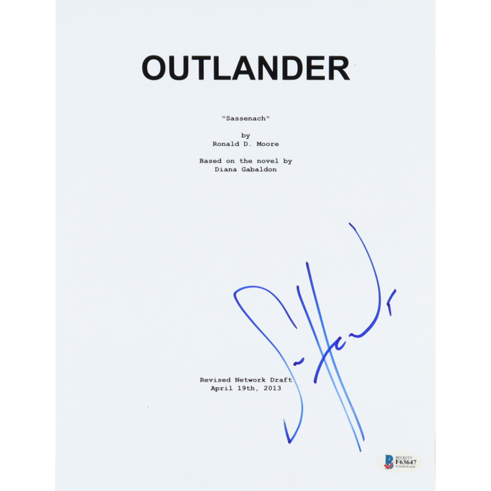Sam Heughan Signed "Outlander" 8x10 Photo (Beckett) | Pristine Auction