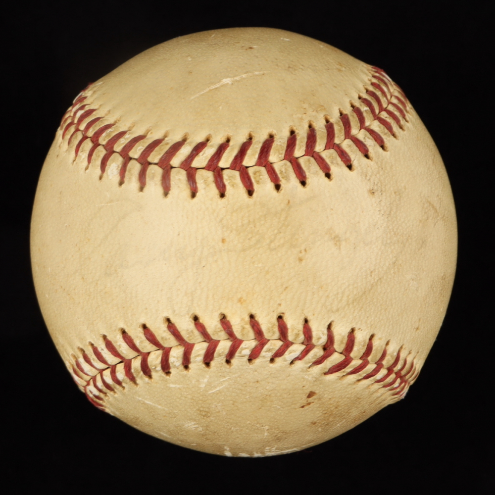 Casey Stengel Signed ONL Baseball (Beckett) | Pristine Auction
