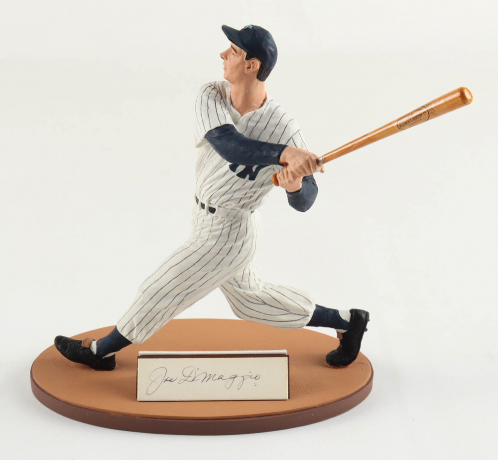 Joe DiMaggio Signed LE "The Yankee Clipper" Ceramic Statue (Gartlan USA ...