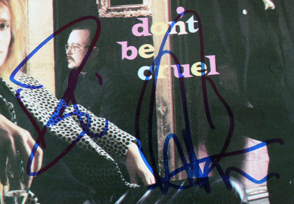 Robin Zander & Tom Peterson Signed Cheap Trick "Don't Be Cruel" RPM ...