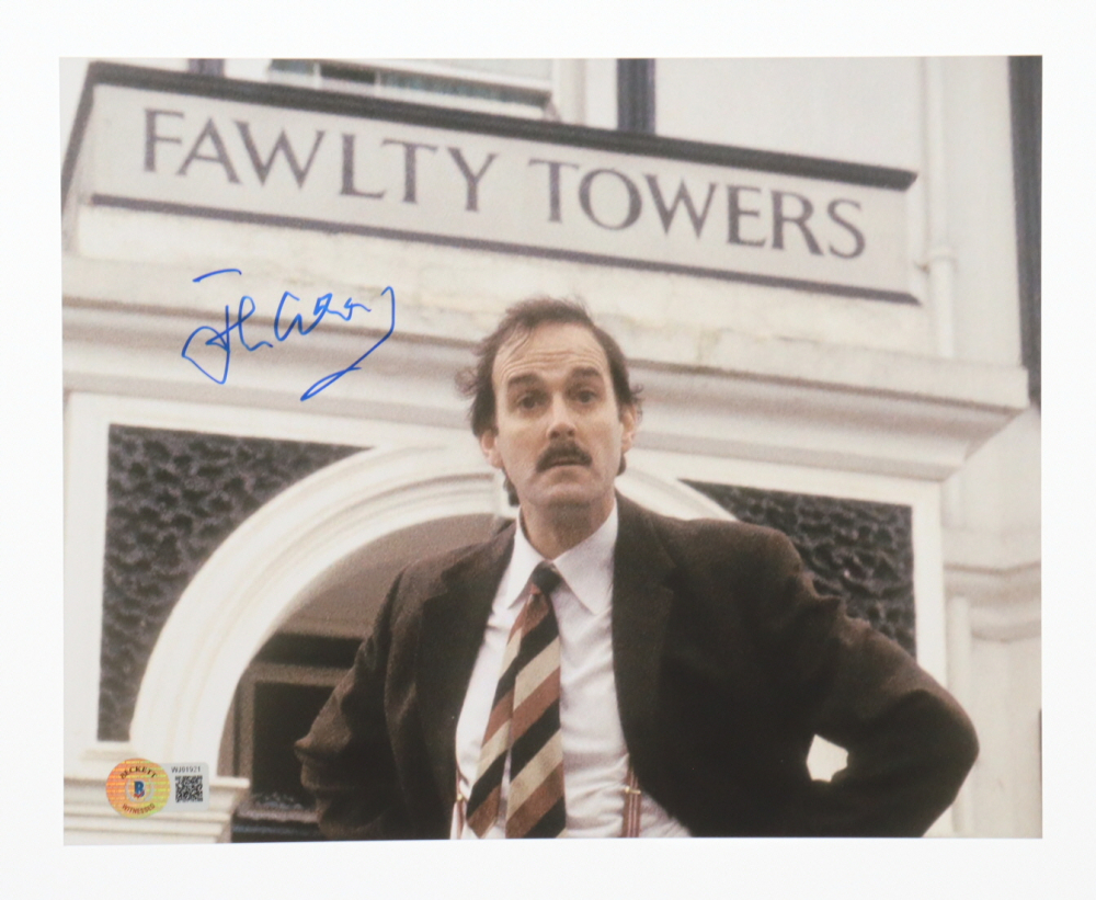 John Cleese Signed "Fawlty Towers" 8x10 Photo (Beckett) | Pristine Auction