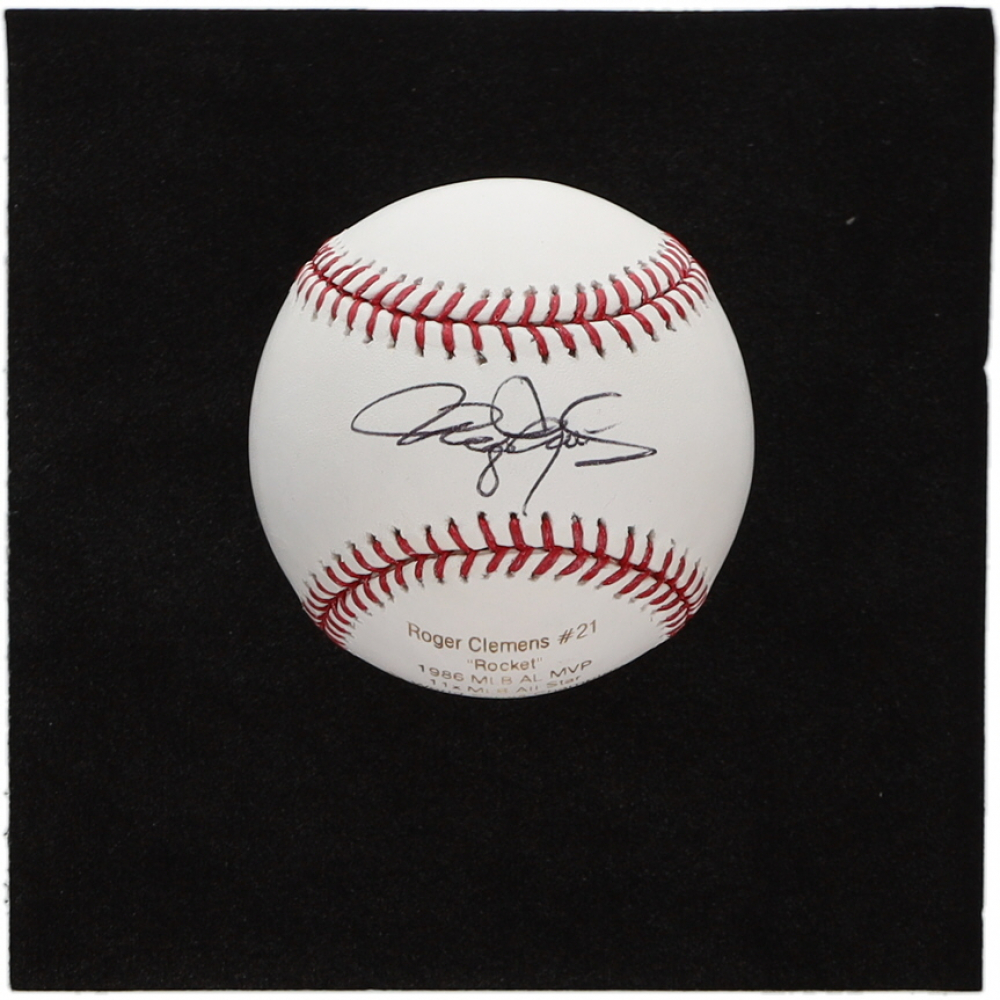 Roger Clemens Signed LE OML Career Stat Engraved Baseball (JSA ...