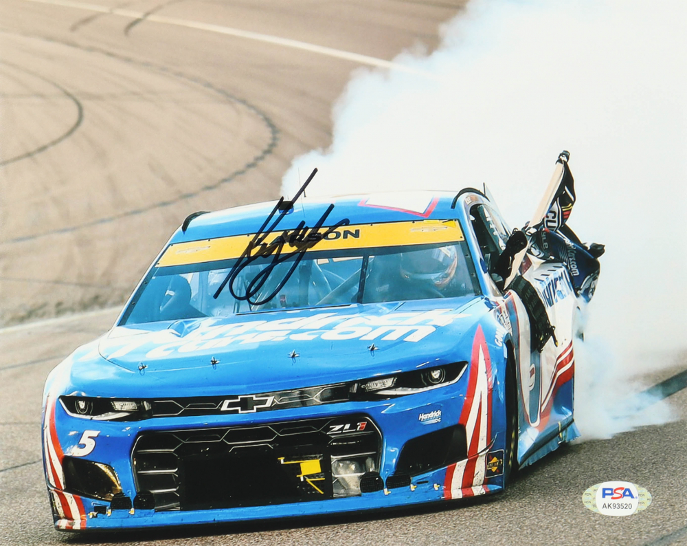 Kyle Larson Signed NASCAR 8x10 Photo (PSA) | Pristine Auction