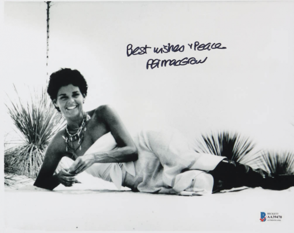 Ali Macgraw Signed Convoy 8x10 Photo Inscribed Best Wishes And Peace